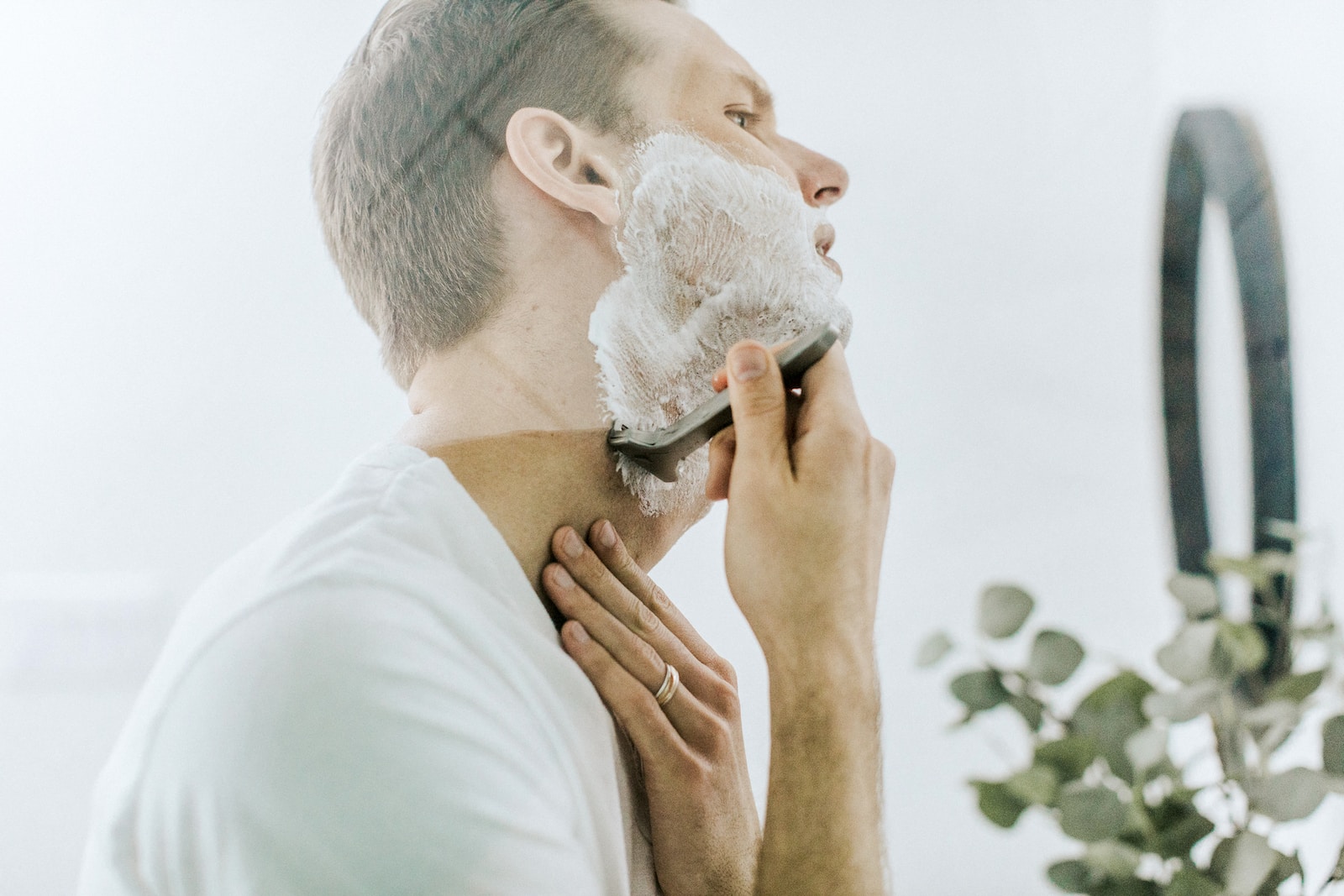 Red, Itchy Beard? Banish Beard Dandruff Forever